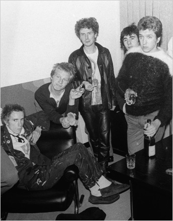 bwillackers: Malcolm Mclaren: Punk Icon, Hip-Hop visionary (ironic, huh)
