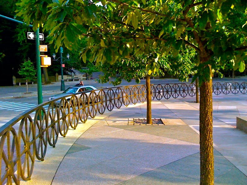 H A R L E M + B E S P O K E: ☞ WALK: Frederick Douglass Circle Opens