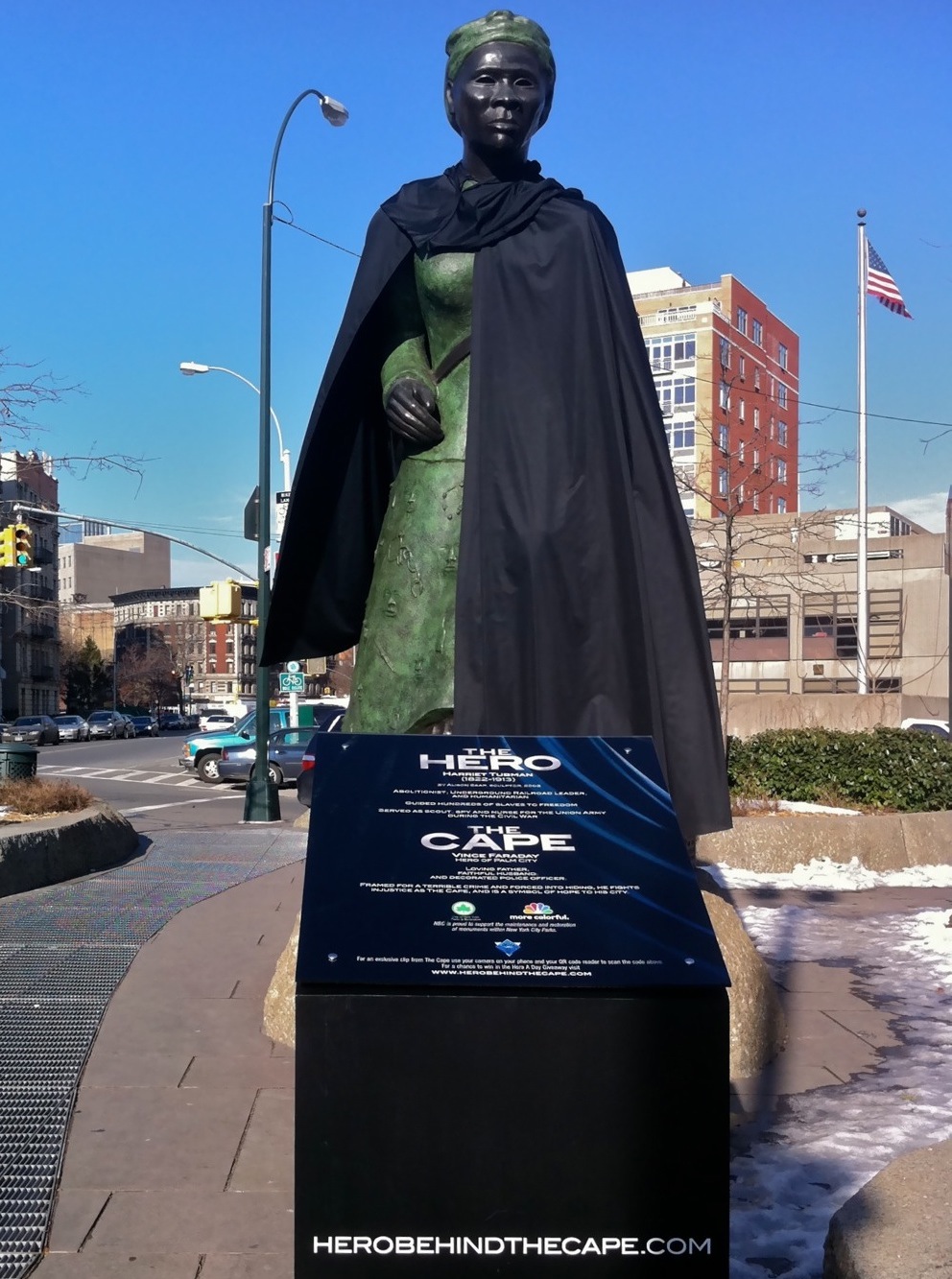 H A R L E M + B E S P O K E: ☞ WALK: What's Up with all the Statue Capes?