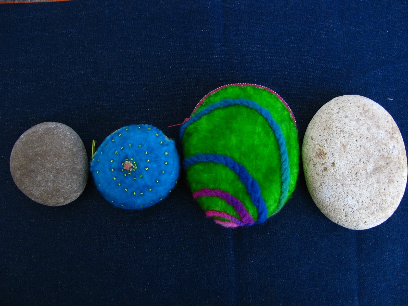 Rosemary Knits: Felted Rocks!