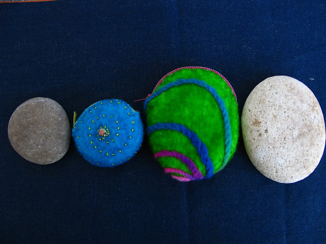 Rosemary Knits: Felted Rocks!