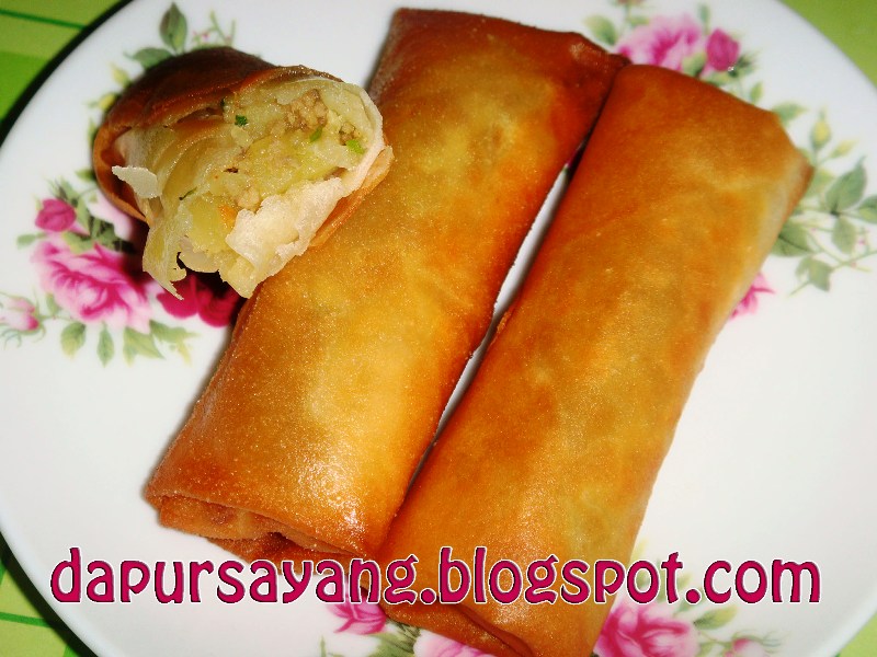 Amal's Kitchen: Popia Inti Karipap atau Samosa Panjang? :p