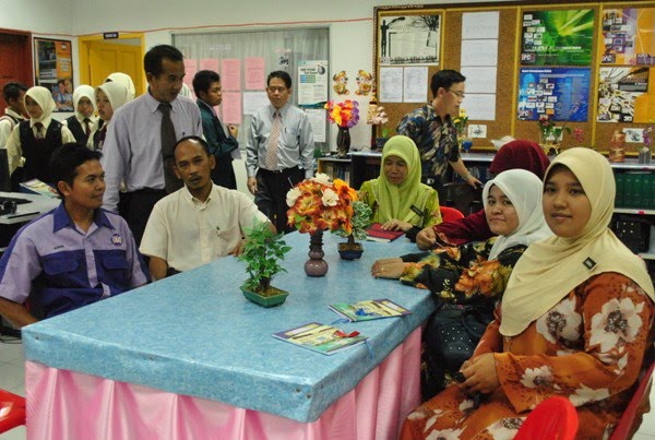 Little Cat: SMK Pusa, Betong.: SMK Pusa melawat SMK Datuk Patinggi ...