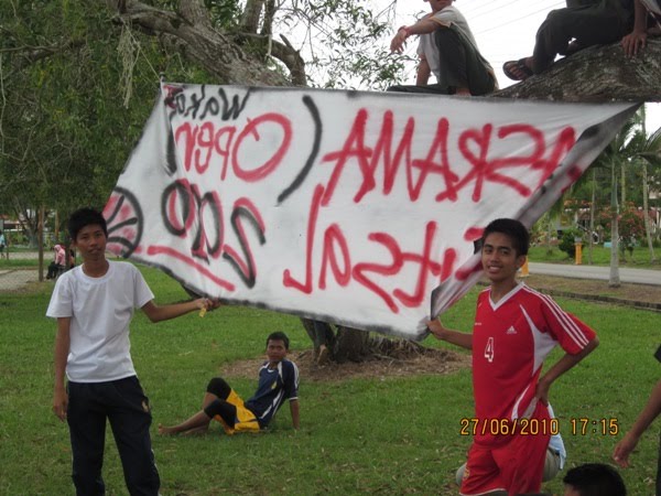 Little Cat: SMK Pusa, Betong.: Futsal Open (Asrama) SMK Pusa 27.06.10