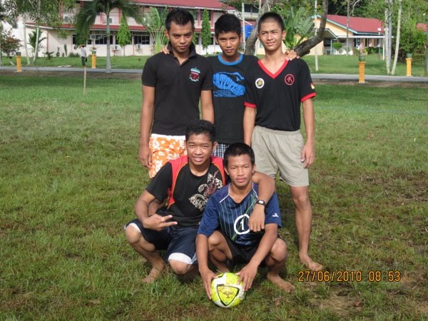 Little Cat: SMK Pusa, Betong.: Futsal Open (Asrama) SMK Pusa 27.06.10