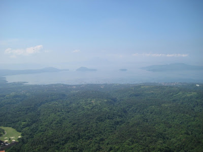 Tagaytay Ridge: View from Tagaytay Highlands