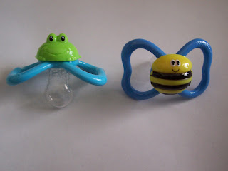 Baby Pacifiers and SIDS: Bee Pacifiers - What's All the Buzz?