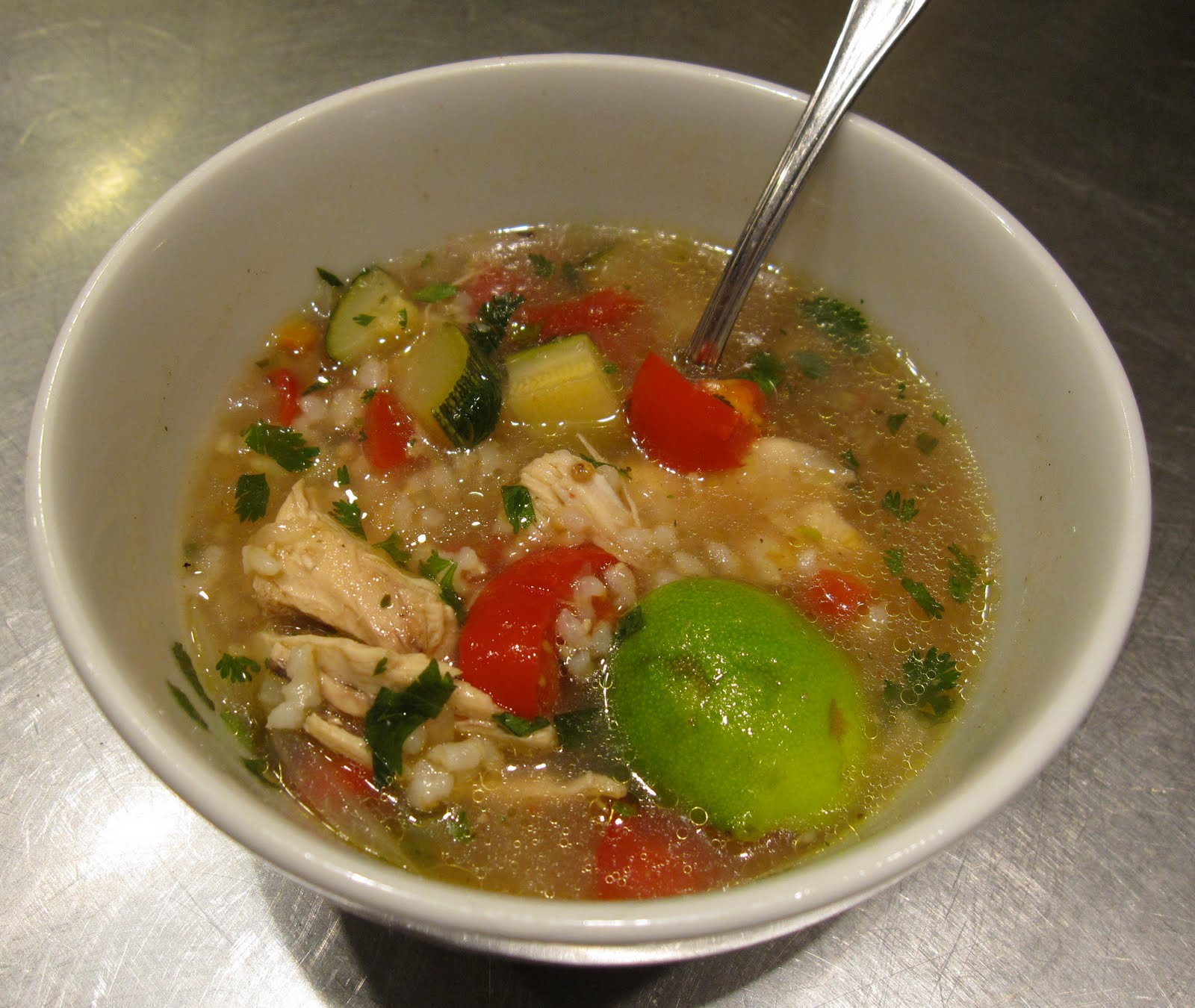 The Panamá-mama Cooks!: Sopa de Limón