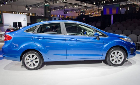New Fiesta Sedan 2011 SE tem preço a partir de R$ 49.900. Veja fotos ...