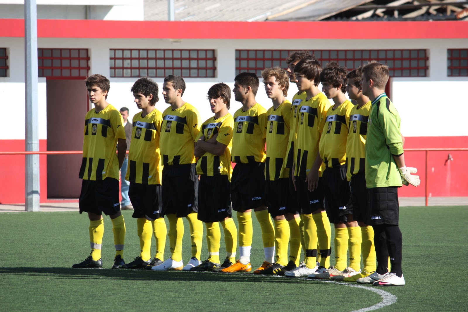 Academia de Futebol: JUVENIS: Padroense foi adversário muito forte