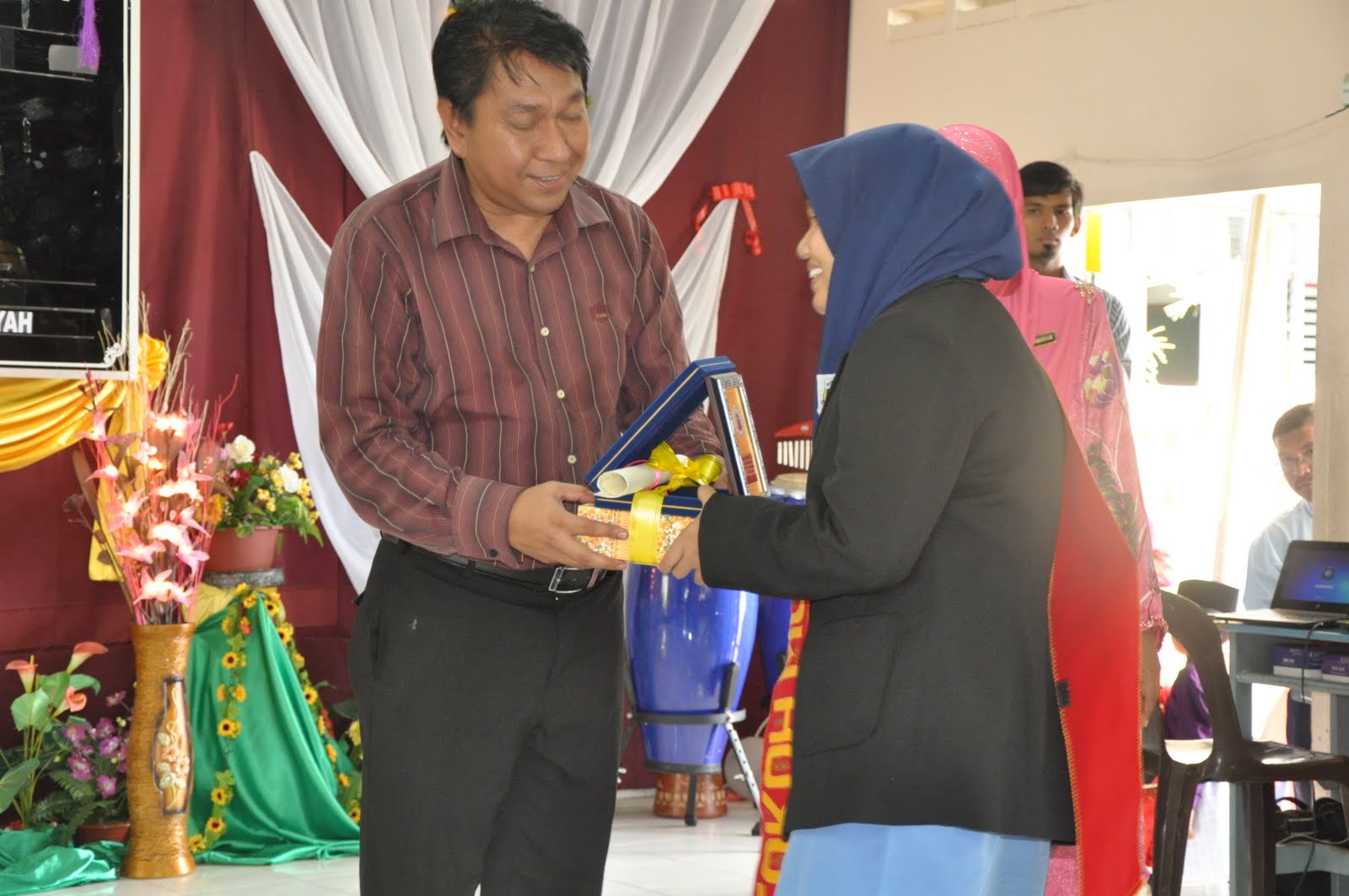 SEKOLAH KEBANGSAAN SENALING