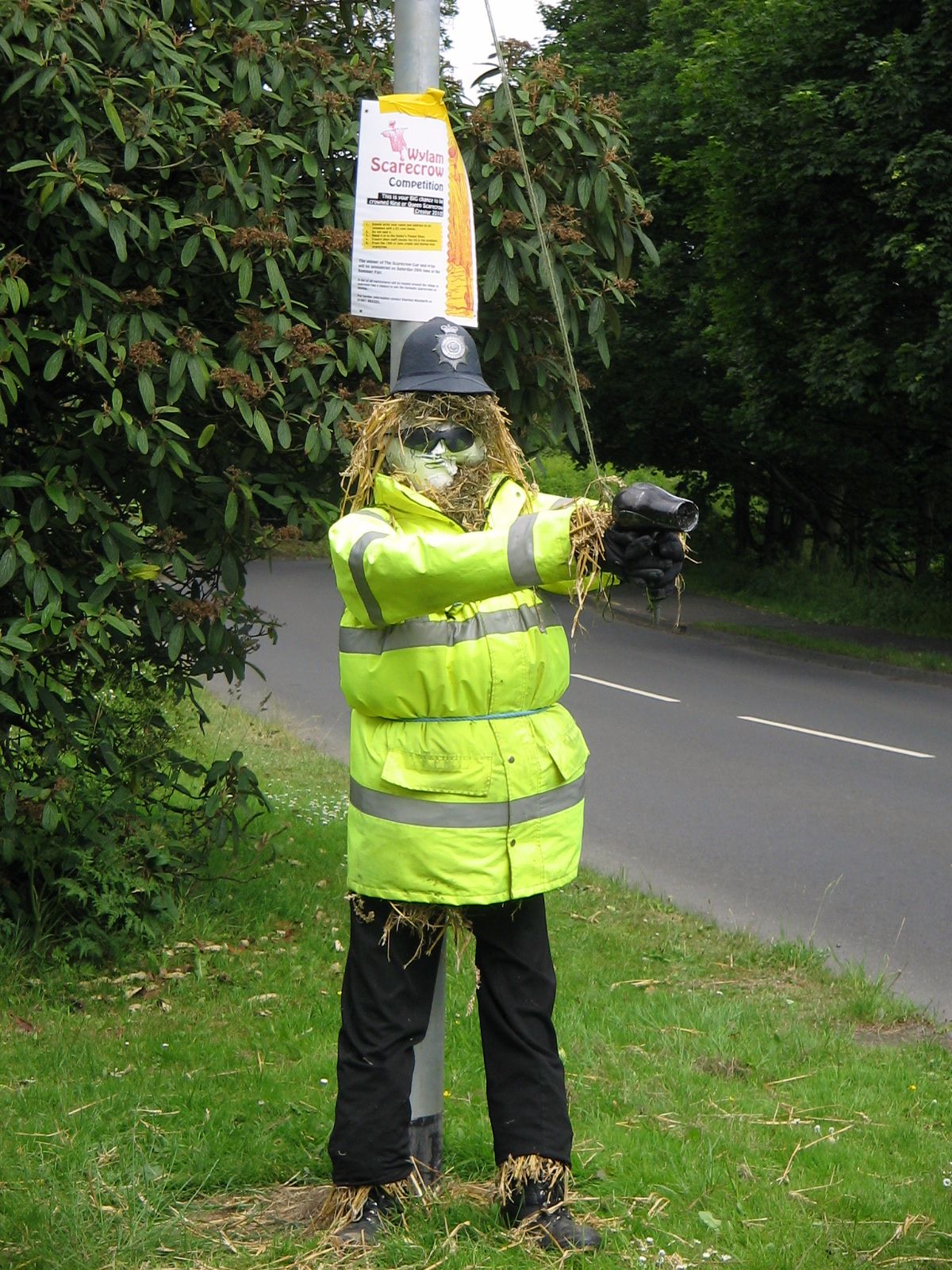 the happy quilter: Scarecrow Competition