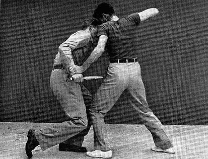 Knife Fighting Club: YOUR FIGHTING KNIFE