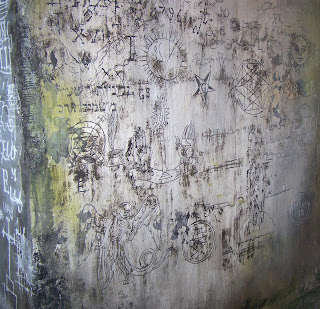 JIM STANES GRAPHIC ARTIST: Sherlock Holmes.Cell Wall Graffiti