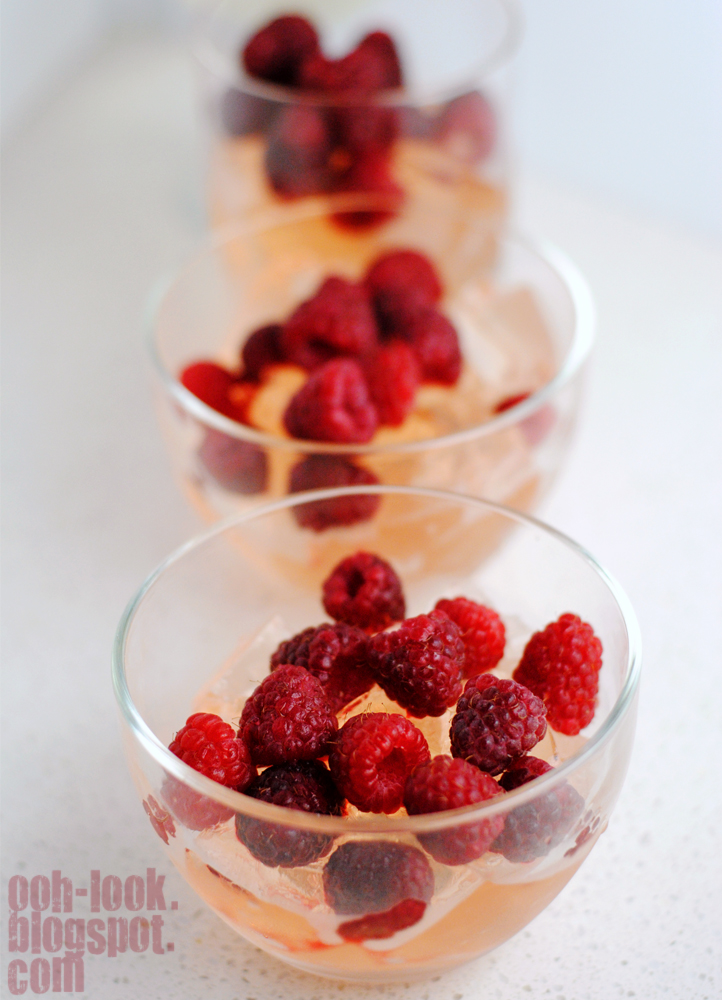 Ooh, Look...: New Year, Sparkling Jellies, of course