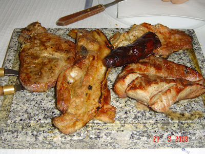 QUE É QUE SE COME POR AQUI: Grelhada Mista - Restaurante T Bone