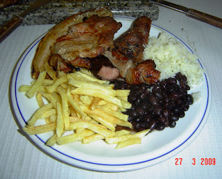 QUE É QUE SE COME POR AQUI: Grelhada Mista - Restaurante T Bone