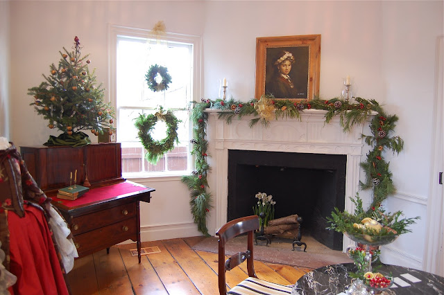 Little Red House: A Colonial Christmas