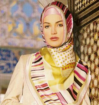 Fashion Trends Of Pakistan: Stylish Head Scarfs