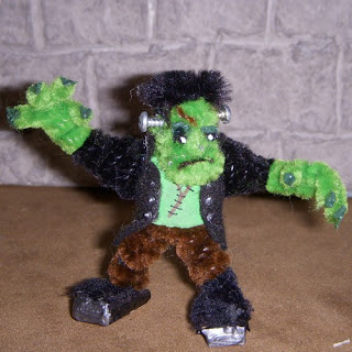 Haunt Style: Monsters from pipecleaners