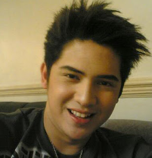 videos unpublished: Aaron Villena looks very Gay