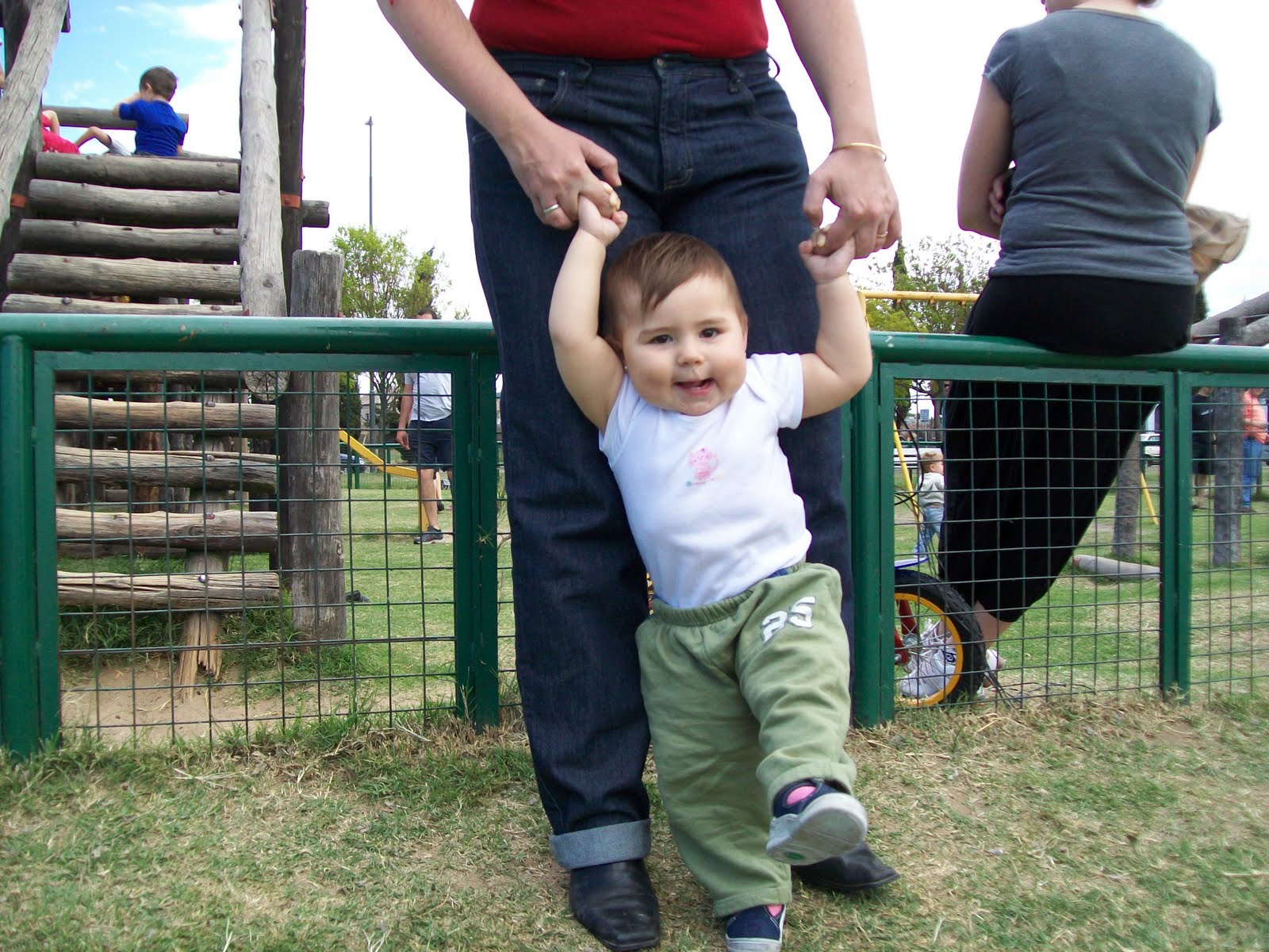Por Cande... Y también Vicky: Con bebé y por el parque