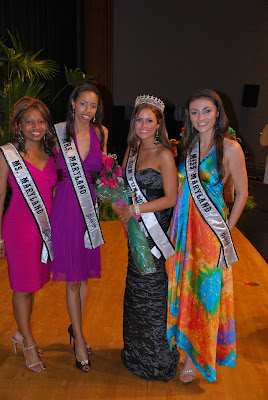 Natural Queen: Miss Sun Fun USA Pageant