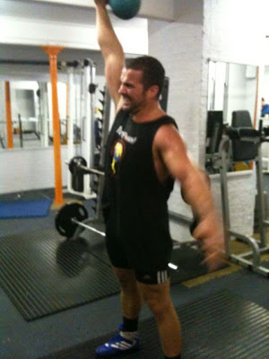 BRIGHTON KETTLEBELLS NEWS: Heavyweight MMA fighter Ollie Thompson ...