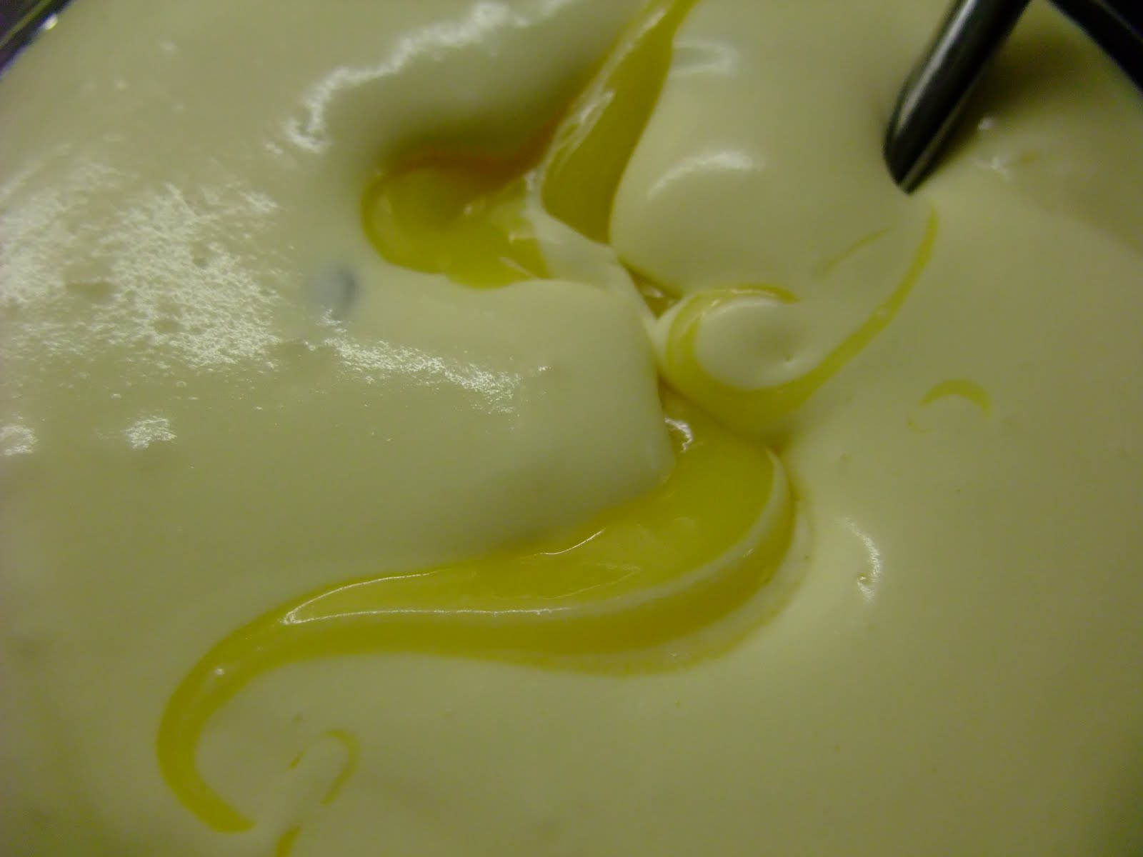 Jaana's kitchen: MARACUJA-BRAZILIAN PASSION FRUIT MOUSSE