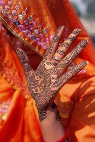 Art History Guide: Henna Body Art
