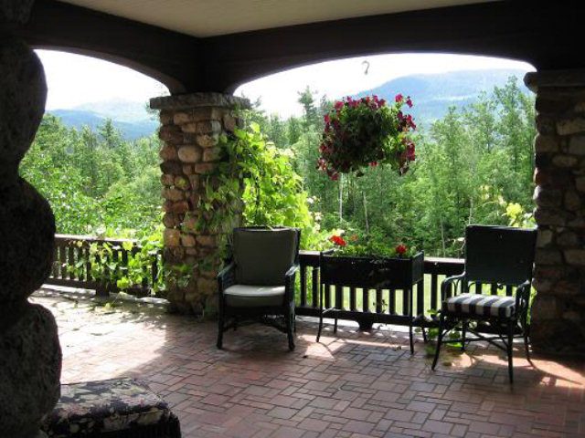 From City to Suburbia: 66 Wellscroft Way Upper Jay, NY 12987