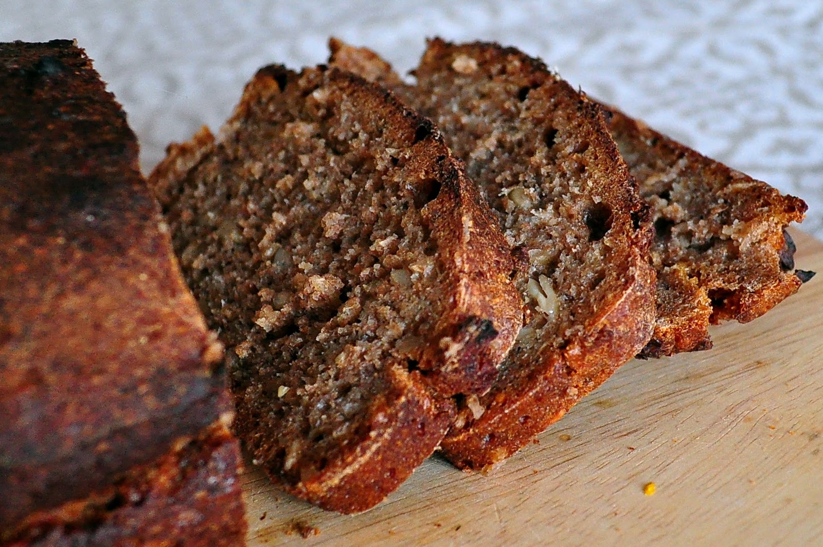 Širšių lizdas: Naminė ruginė duona