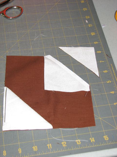 The Crafty Quilter's Closet: Football Block--Tutorial