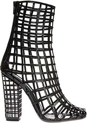 The Girl In The Check Scarf: Latest Obsession