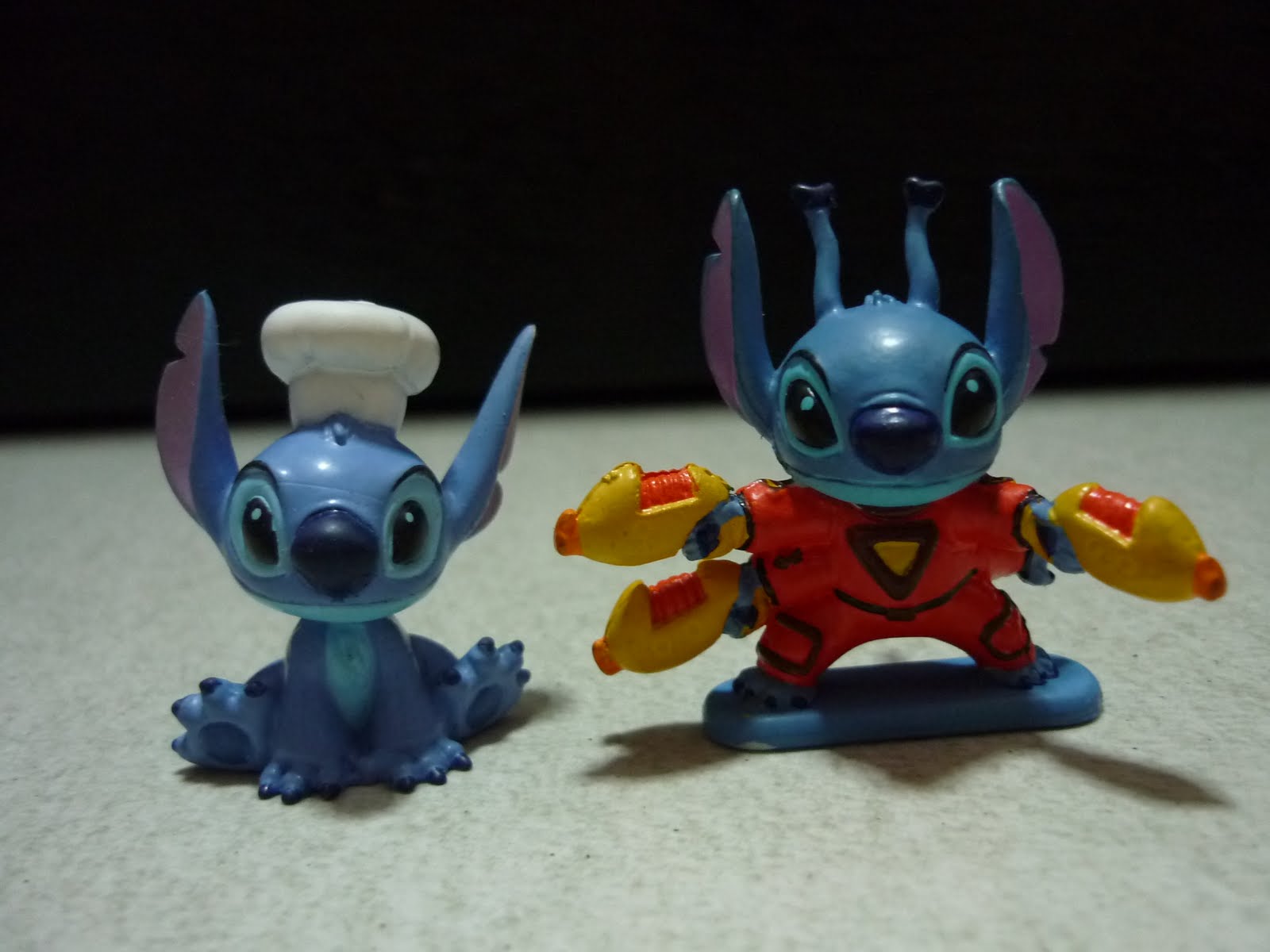 Disney Anime Toys - DAT: Disney Stitch 626 Experiments & Chef Figure