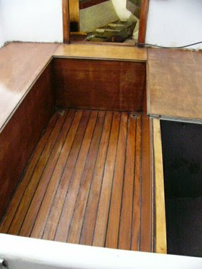 Alacrity sailboat: Alacrity pics: Britina