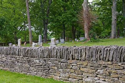 yellow*vintage: kentucky charm and interesting fences
