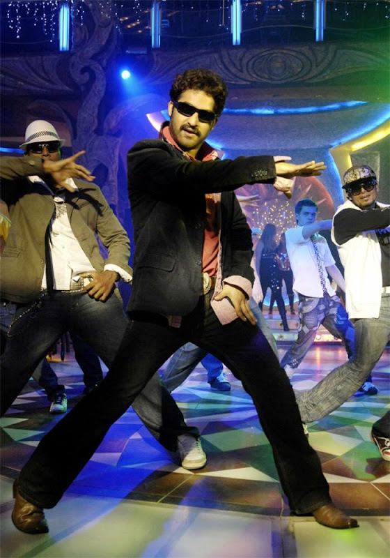 Adhurs(Adurs) Latest Stills Gallery Jr NTR and Nayanatara