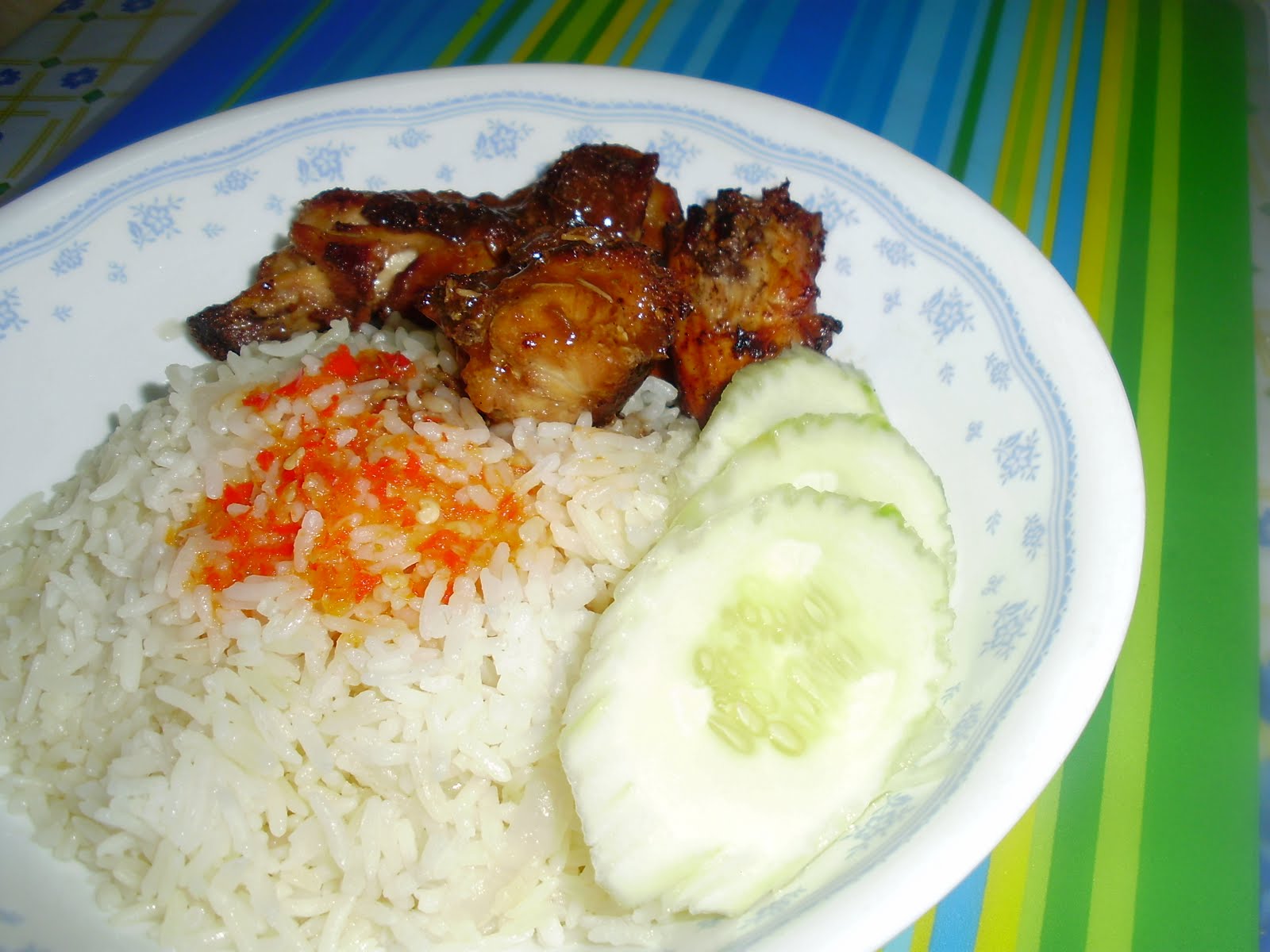 KePOcHi Latte: Nasi Ayam Lemon