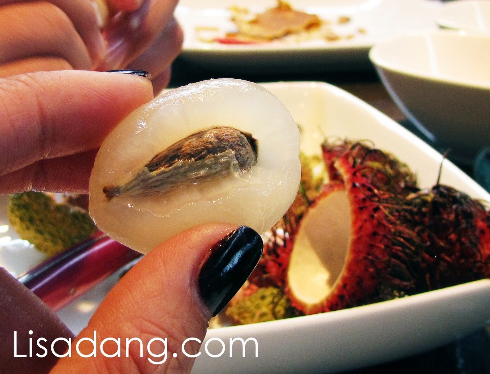 Dang It Delicious: Rambutans vs Lychees (in season now!)