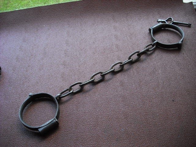 RestraintsBlog: 19th Century Hiatt Plug Leg Iron Shackles