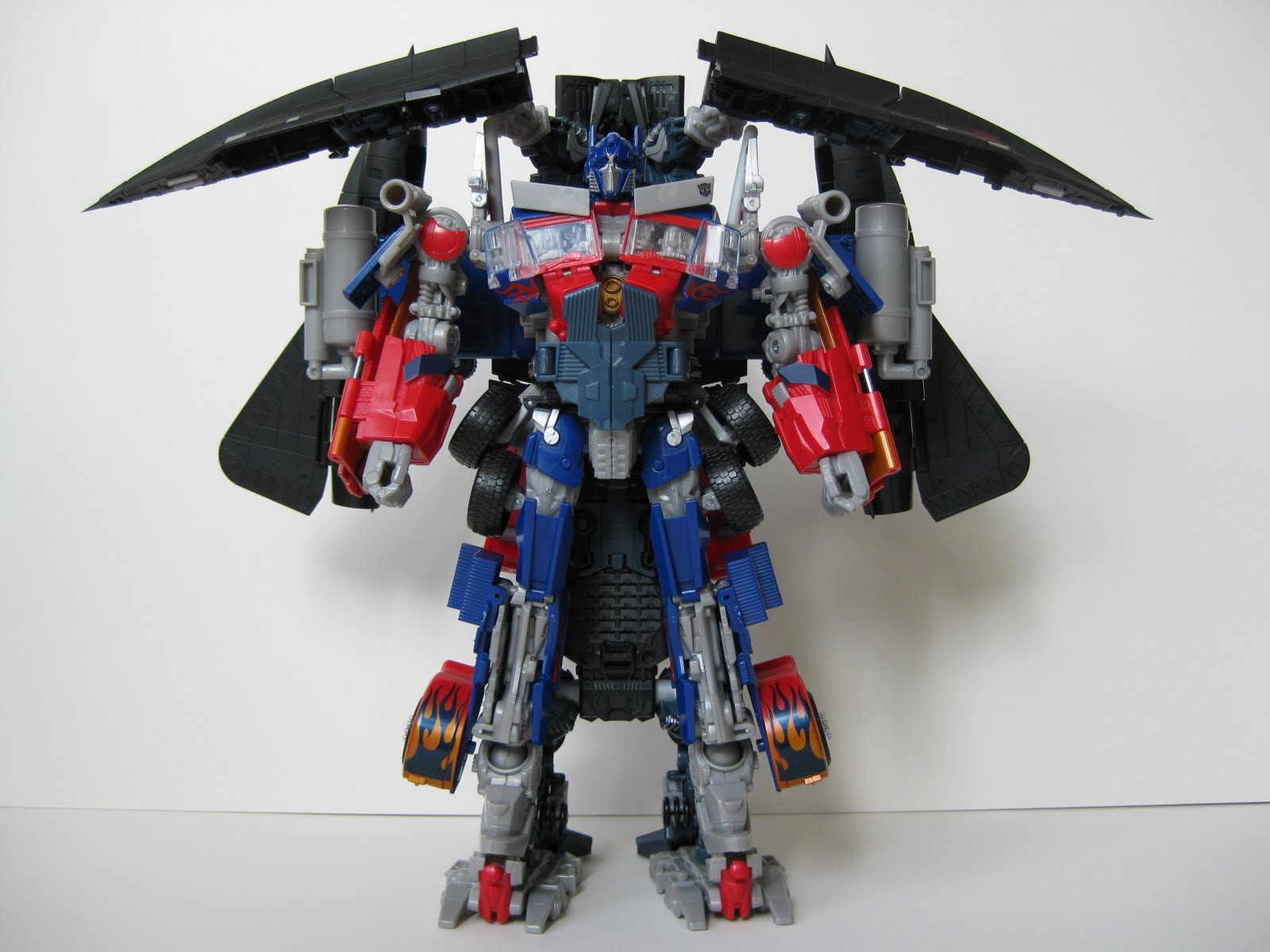 deSMOnd Collection: Takara Tomy - Power Up Optimus Prime