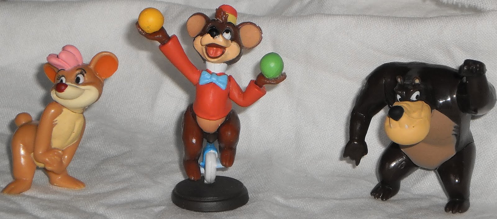 PERSONAJES DE CINE, TBO Y TV: AVENTURAS DE BONGO, LAS (BONGO)