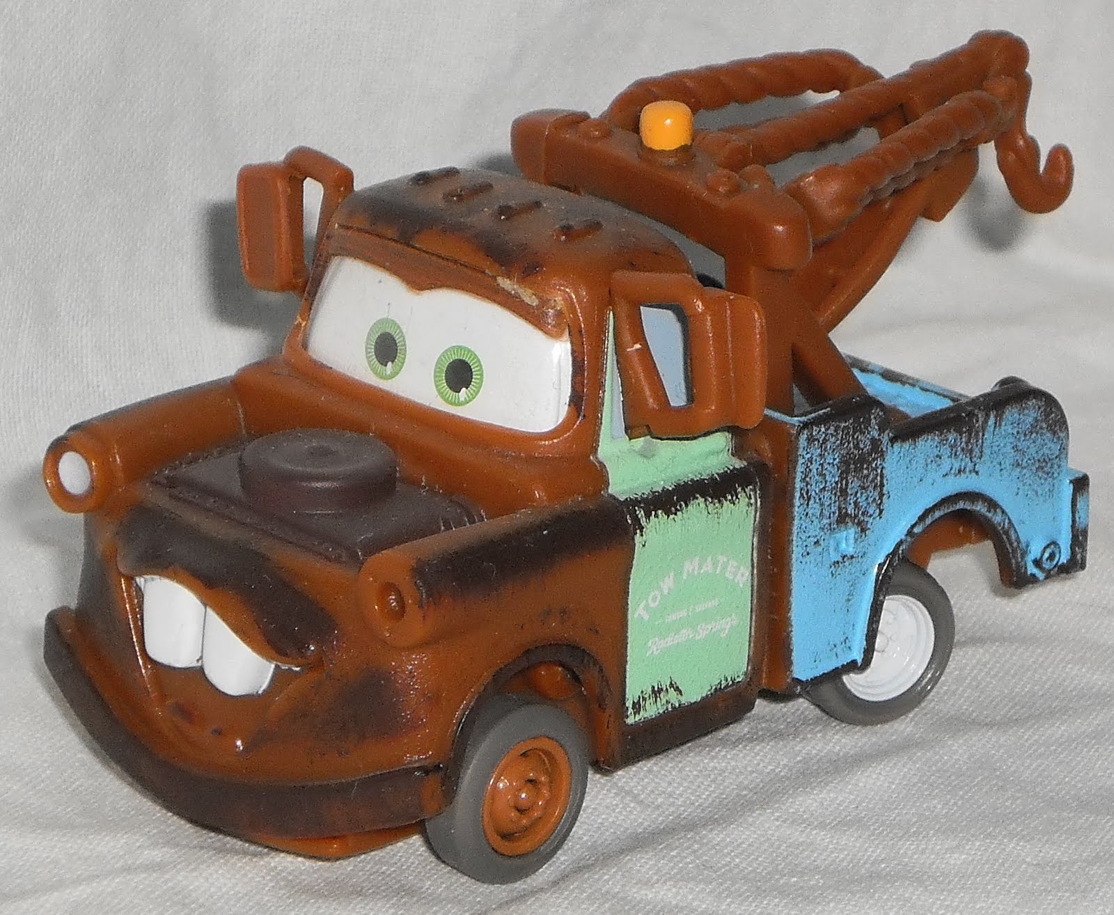 PERSONAJES DE CINE, TBO Y TV (2): MATE (CARS)