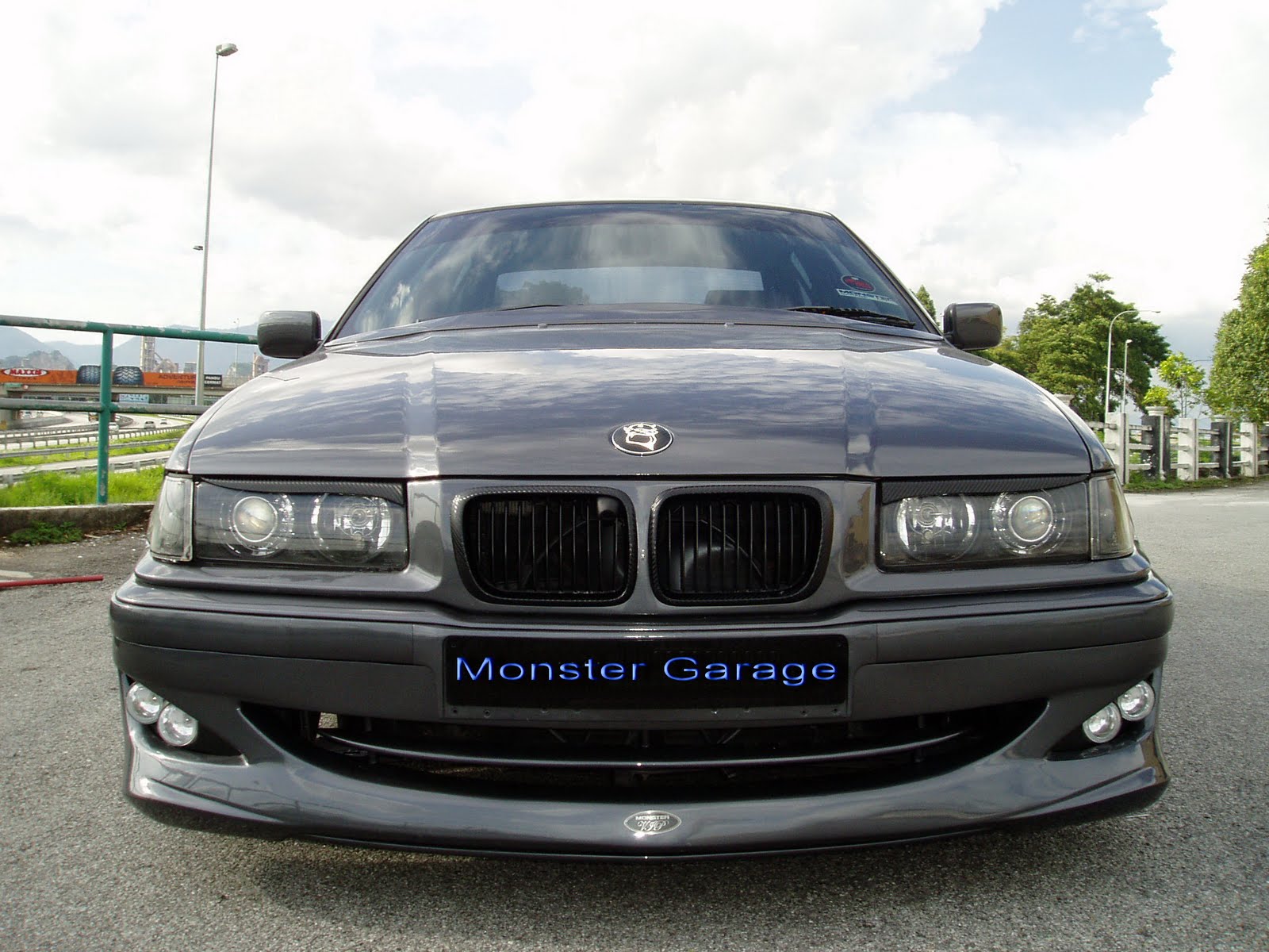 MONSTER GARAGE: Monster Garage BMW e36 euro vip