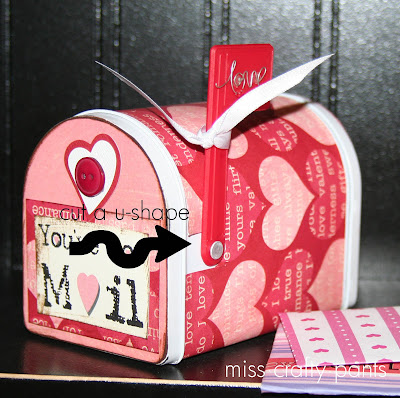 Miss Crafty Pants: Valentines Mini Mailbox