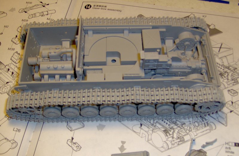 Gulumik Military Models: Ostwind 1/35 Trumpeter