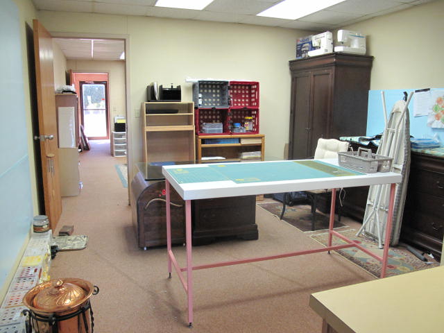 Quilting Along the Ley Lines: Pink Workbench