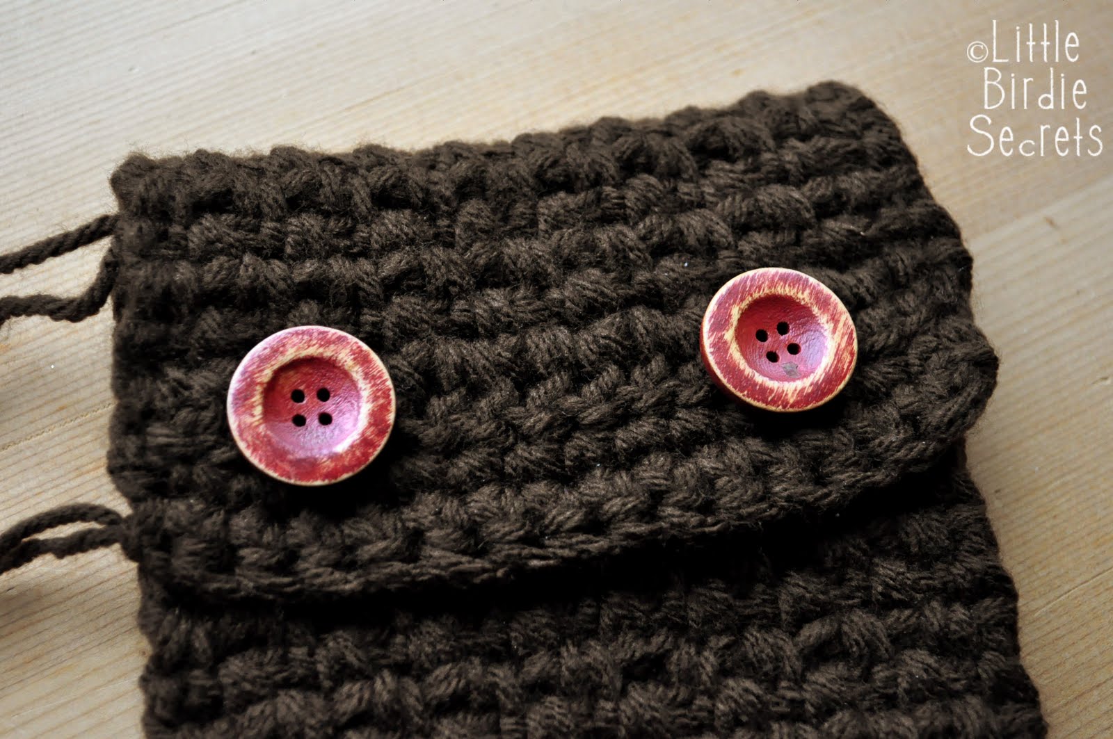 nook or kindle case {crochet pattern} | Little Birdie Secrets