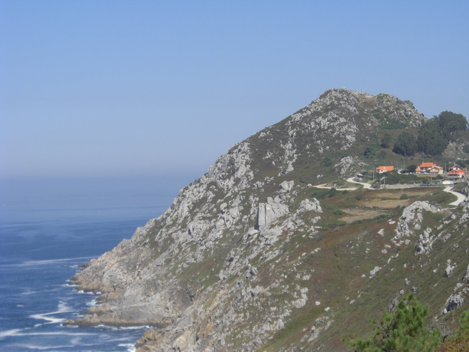 castros de galicia: LOS GRABADOS RUPESTRES EN LOS CASTROS GALLEGOS (III)